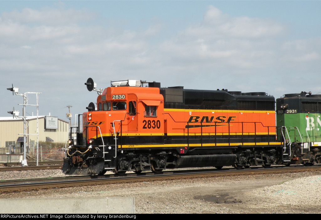 BNSF 2830
